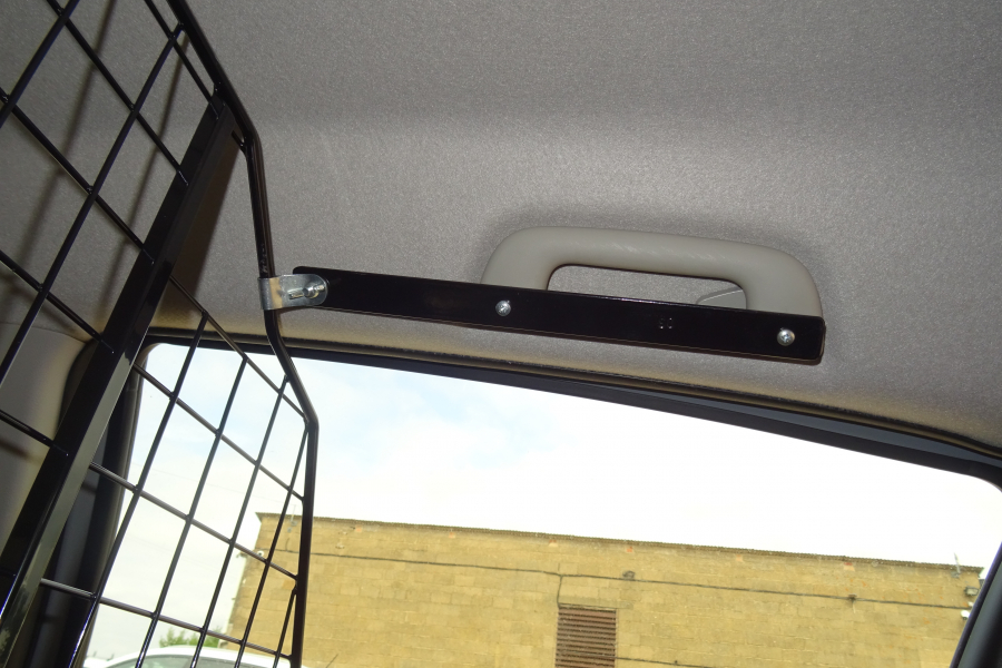 Bespoke Front Dog Guard - Toyota Yaris 2011-2020 (Hybrid) 5door | Barjo