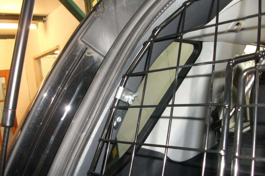 Tailgate Guard - Mercedes ML Class (2012-2015) 4×4 | Barjo